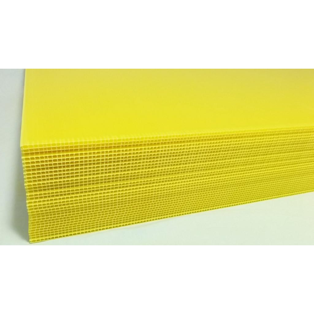 2440mm x 1220mm x 4mm Yellow Fluted Polypropylene Sheet